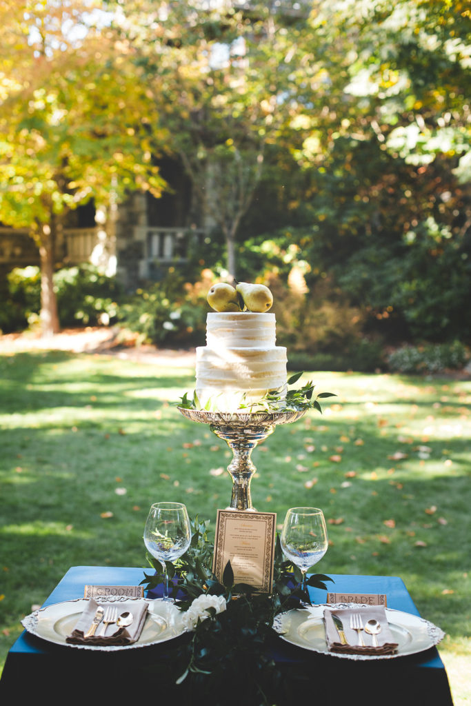 English Inn Wedding Infused with Fall Colours on Vancouver Island
