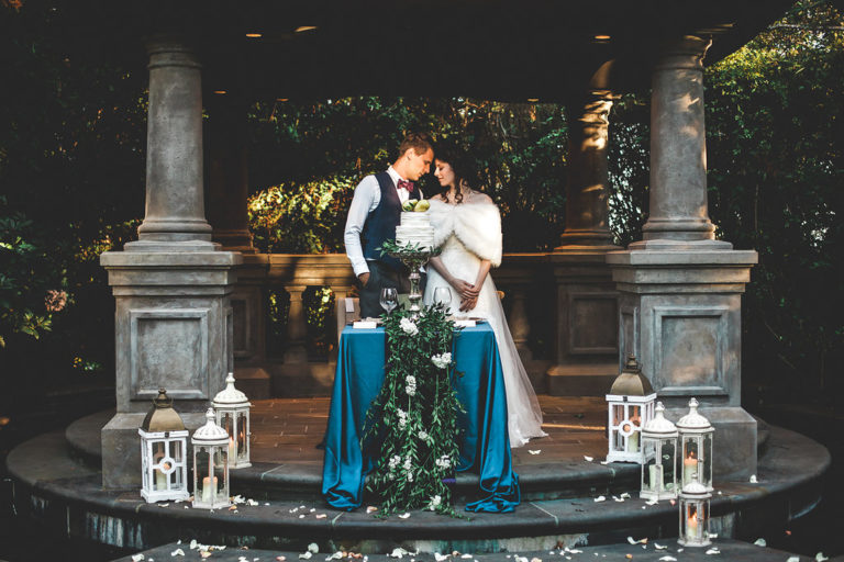English Inn Wedding Infused with Fall Colours on Vancouver Island