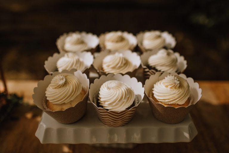 Your Guests Will Say "Yumm": 4 Unique Ways to Present Baked Goods As ...