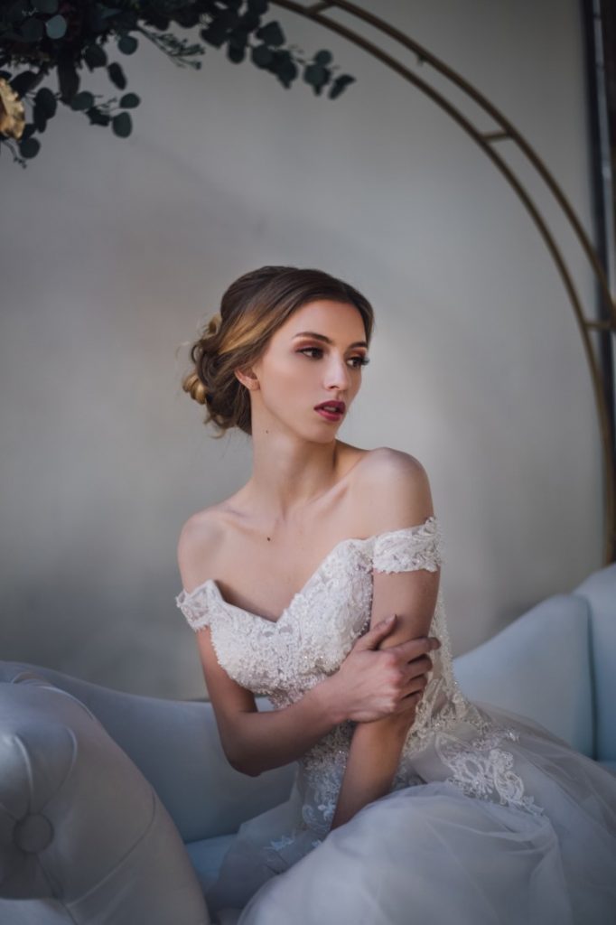 Risque Romance at The Vancouver Shipyards | West Coast Weddings