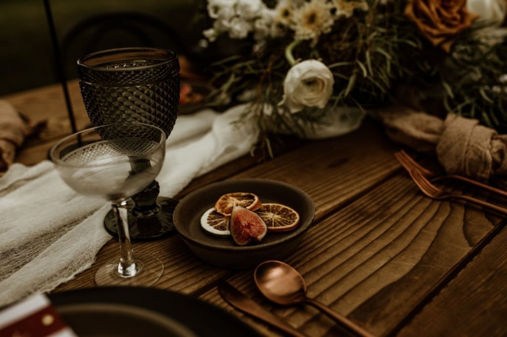 Rustic Romance on Vancouver Island | West Coast Weddings