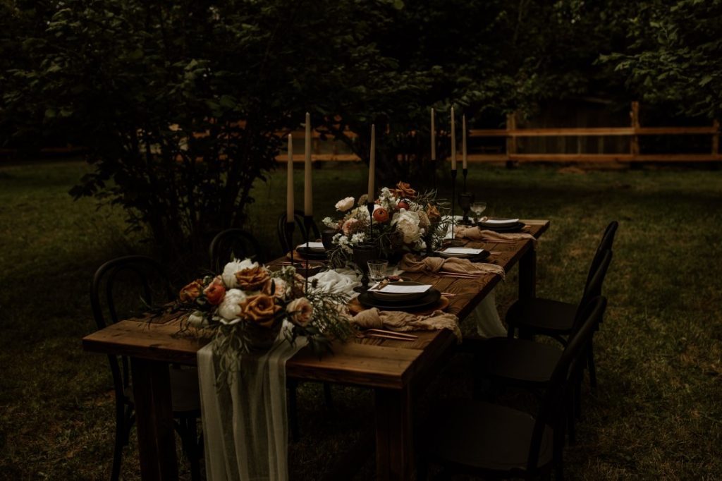 Rustic Romance on Vancouver Island | West Coast Weddings
