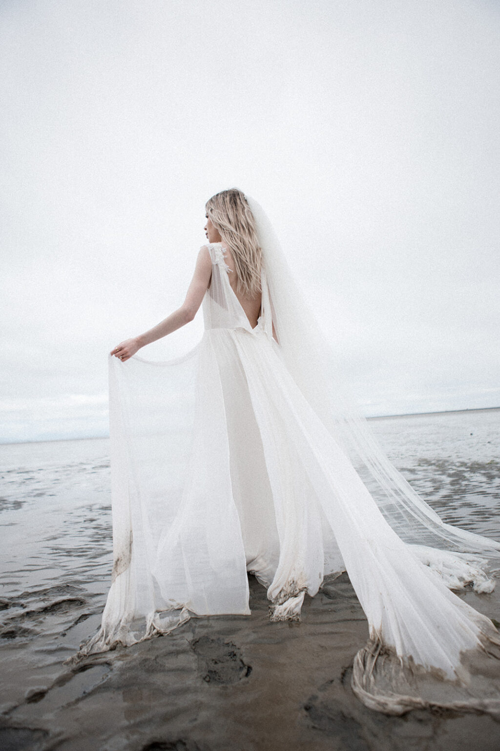 Wind + Water Wedding Inspiration | West Coast Weddings