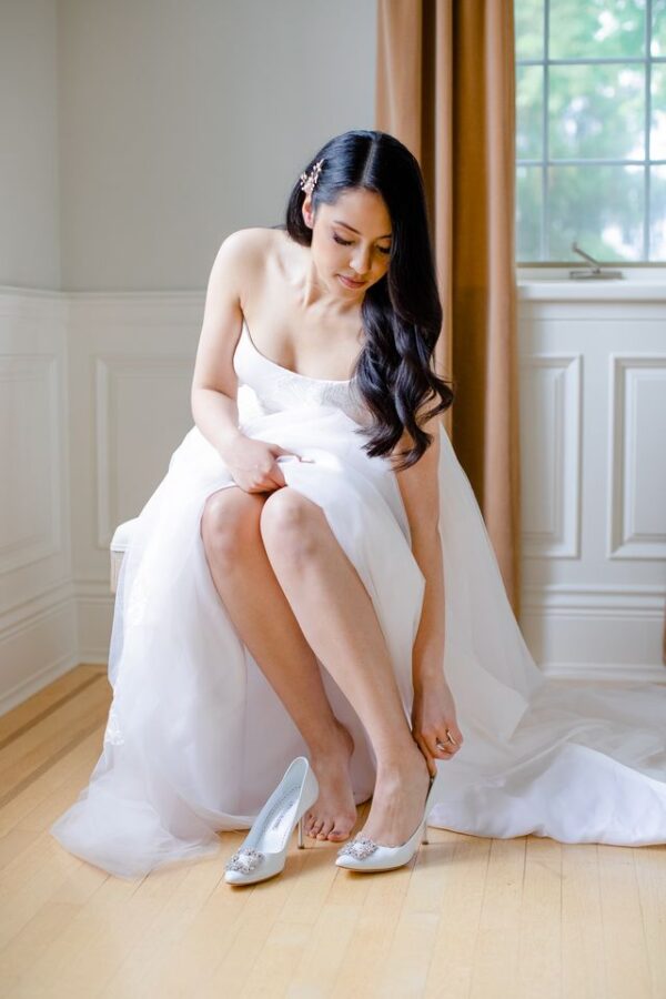 Modern Classic Romance | West Coast Weddings